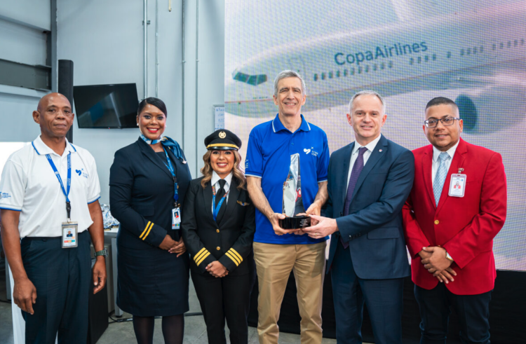 On-Time Performance – Award Presentations and Ceremonies – Cirium